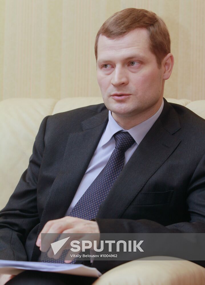 Konstantin Timofeyev at Business Club on Tverskaya meeting | Sputnik ...