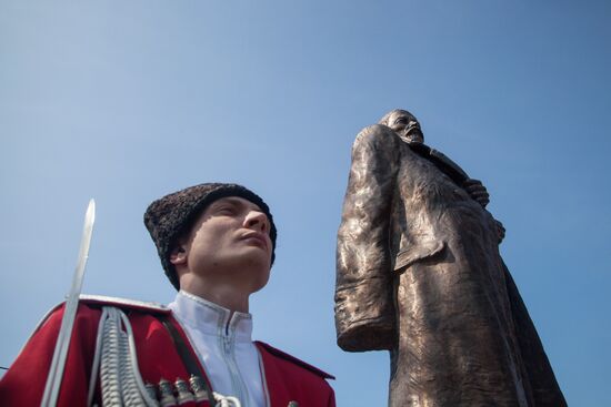 Monument to General Kornilov opens in Krasnodar | Sputnik Mediabank