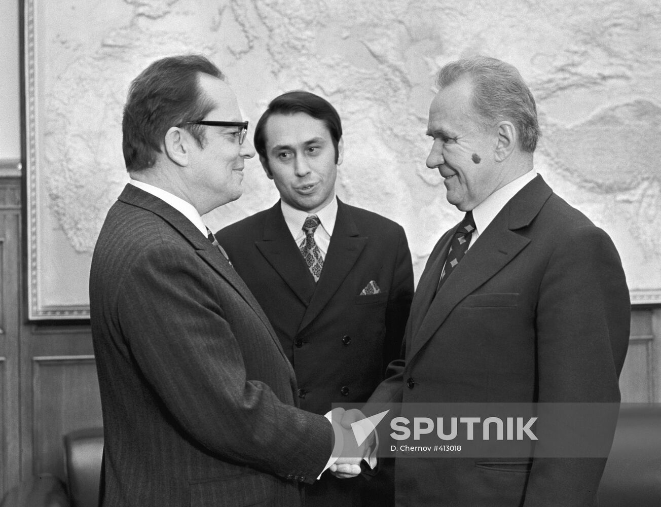 Alexei Kosygin meeting with Ahti Karjalainen at Moscow Kremlin ...