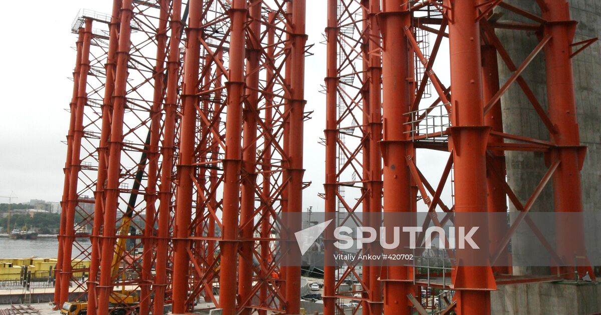 Bridge being built across Golden Horn Bay | Sputnik Mediabank