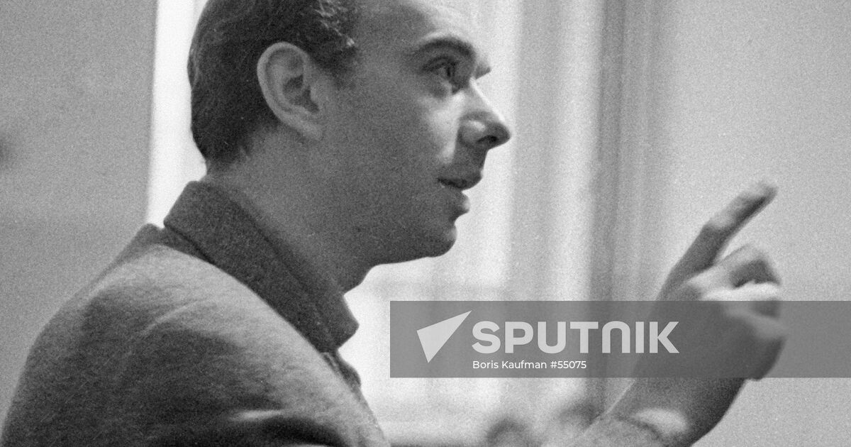 BATALOV ACTOR REHEARSAL | Sputnik Mediabank