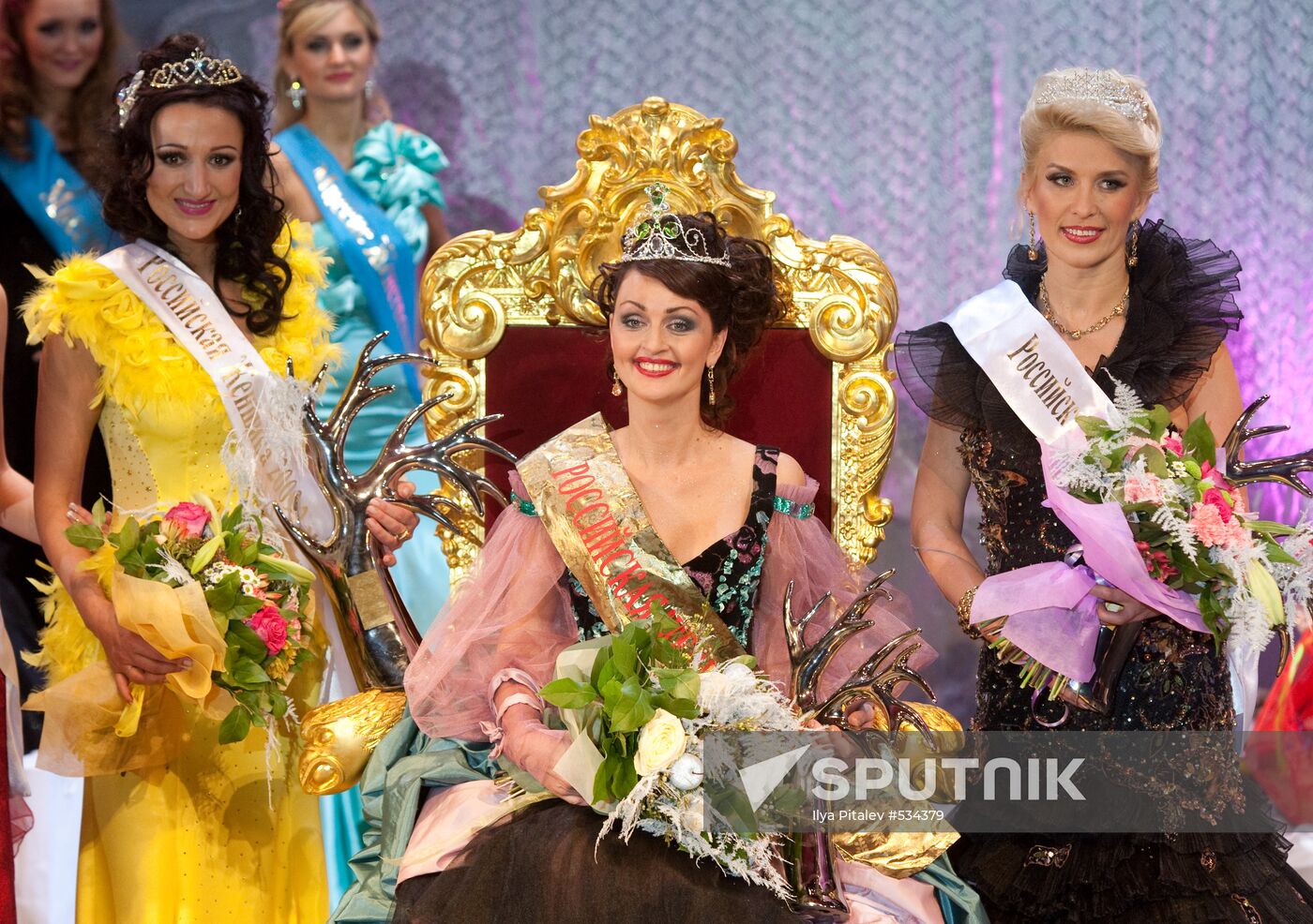 Mrs Russia 2009 Beauty Pageant Sputnik Mediabank