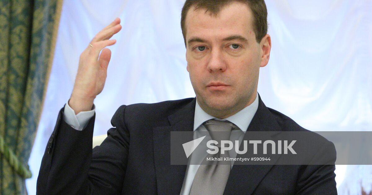 Dmitry Medvedev meets leaders of United Russia | Sputnik Mediabank