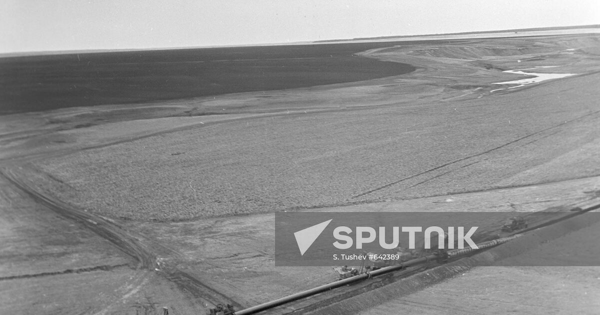 Gas pipeline Central Asia - Center | Sputnik Mediabank