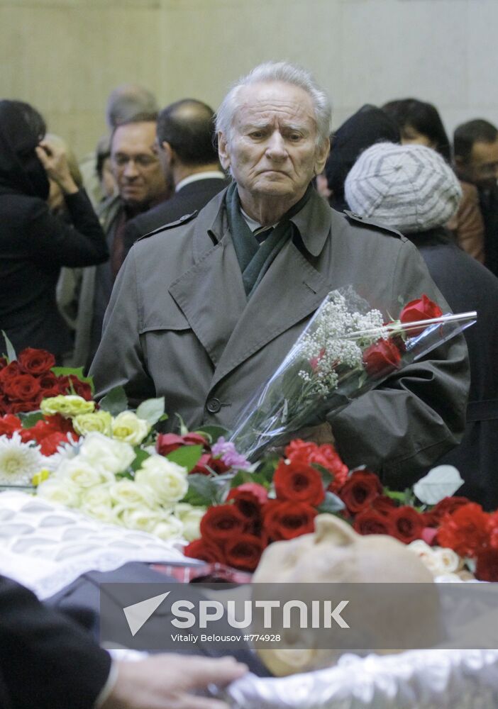 People pay last respects to Georgy Arbatov | Sputnik Mediabank