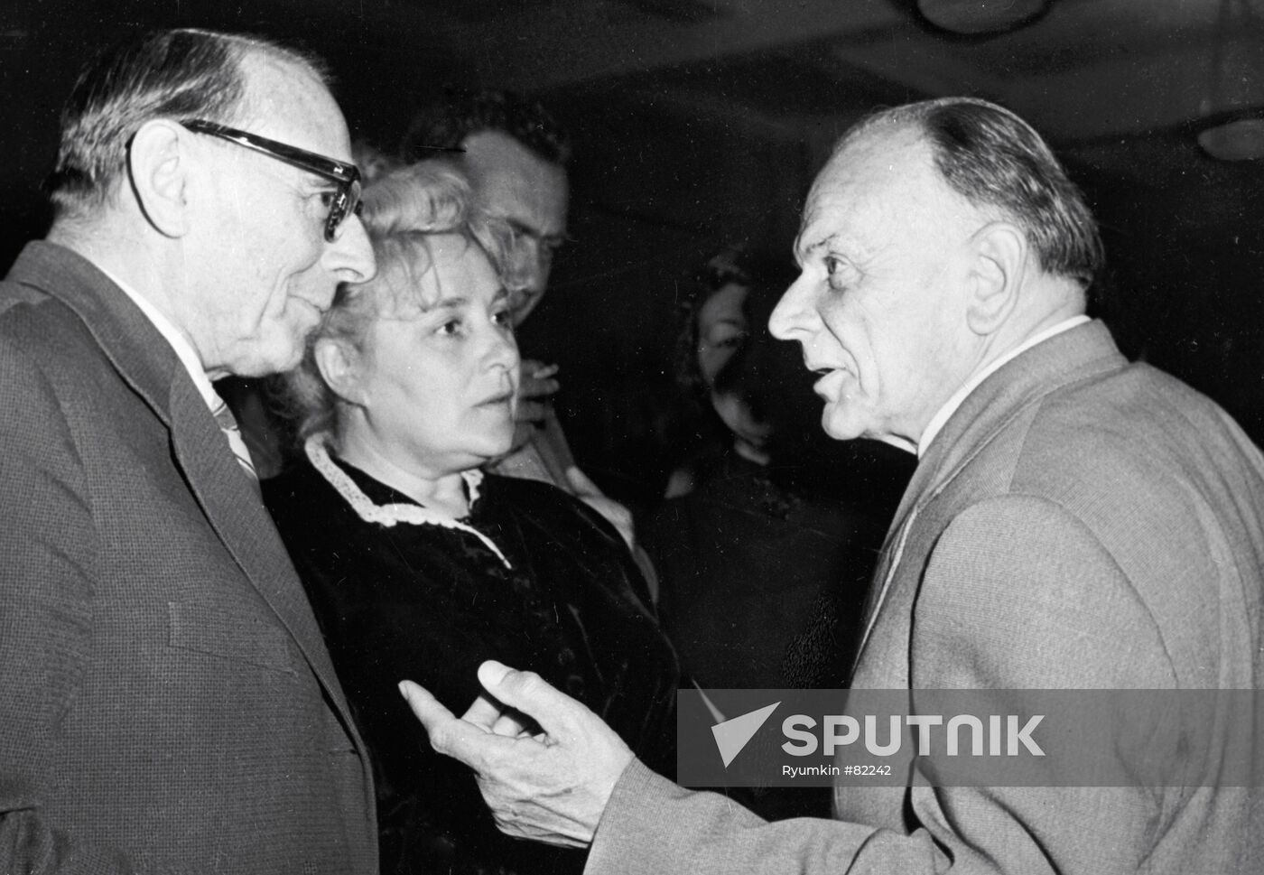 PAUSTOVSKY SMOLIN | Sputnik Mediabank