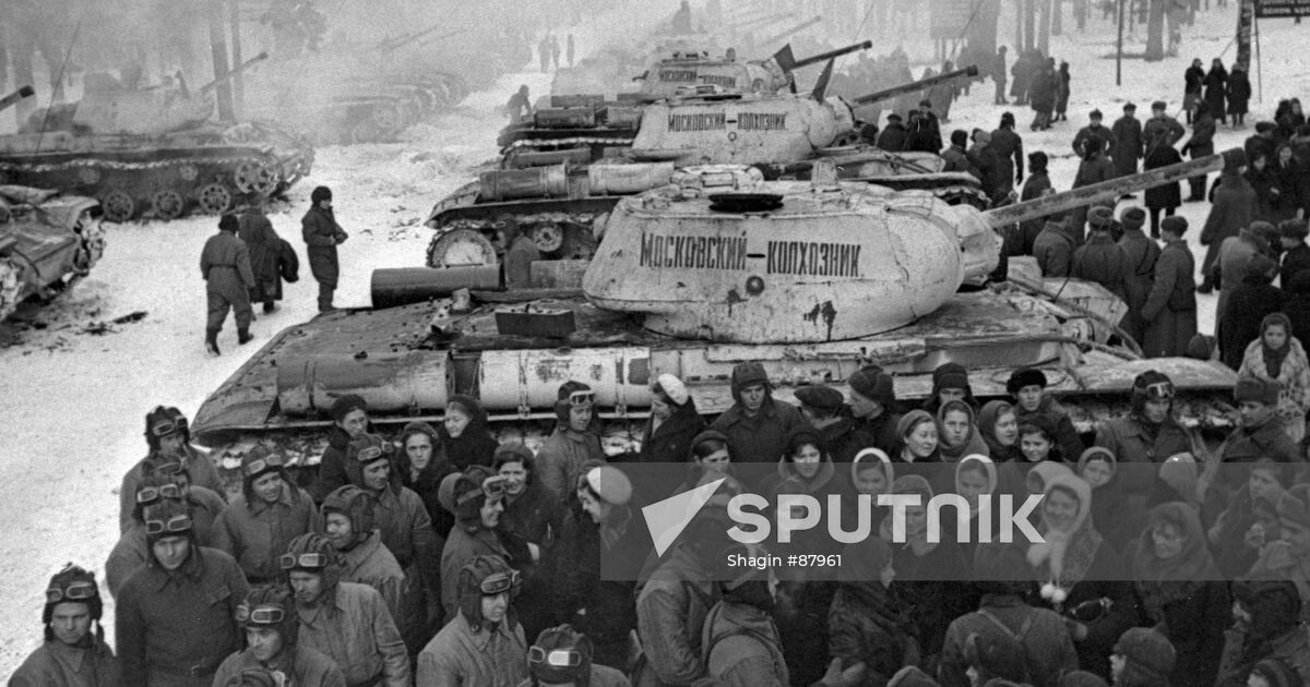 COLLECTIVE FARMERS SOLDIERS | Sputnik Mediabank