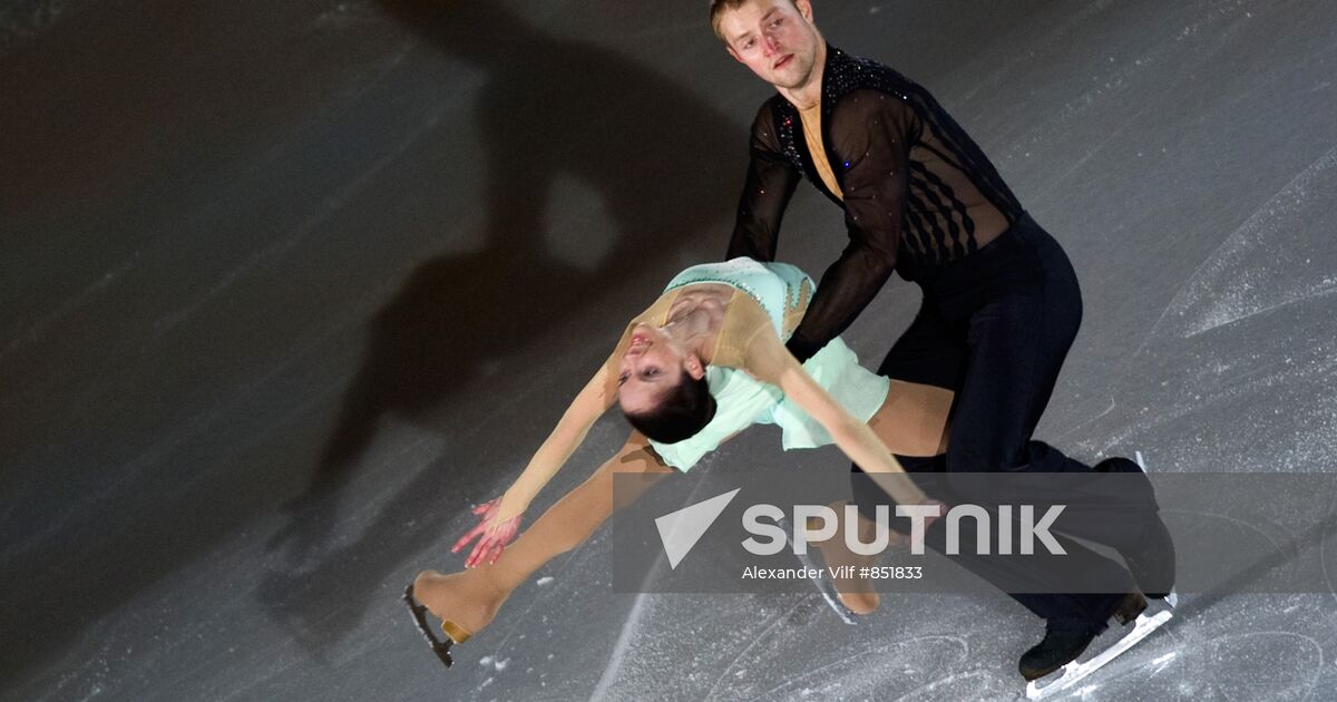 Vera Bazarova and Yury Larionov | Sputnik Mediabank