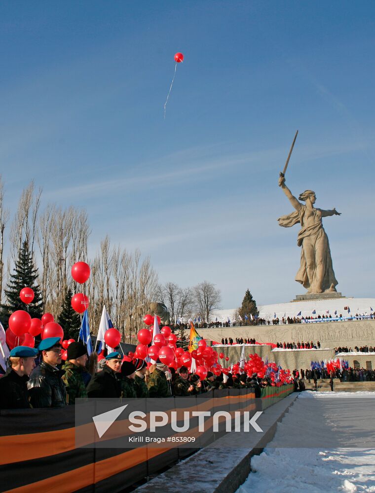 Memorial event marks 68 years since Battle of Stalingrad | Sputnik ...