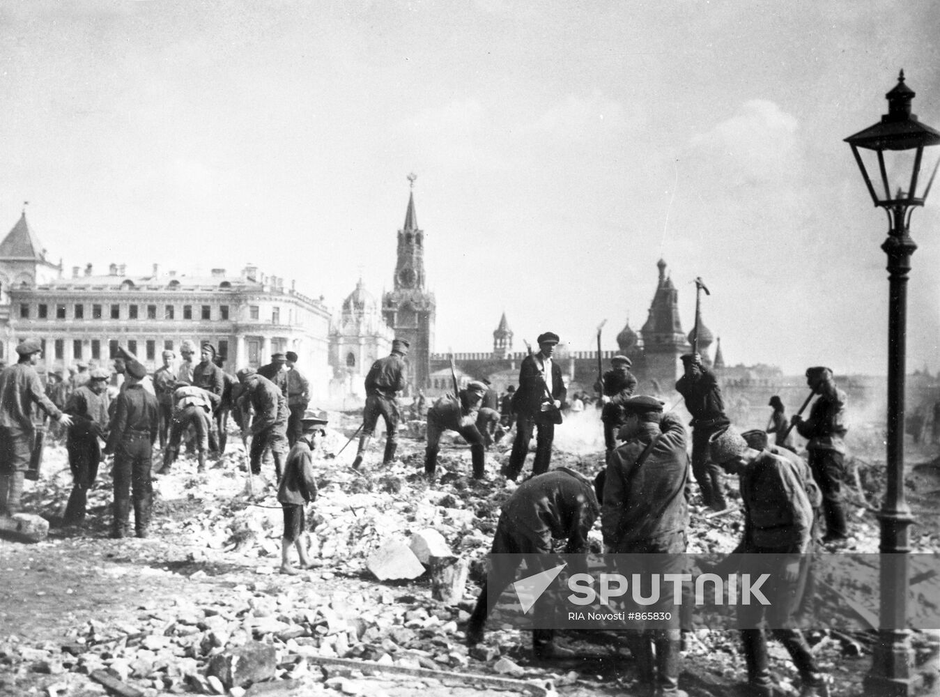 May Day subbotnik in Kremlin | Sputnik Mediabank