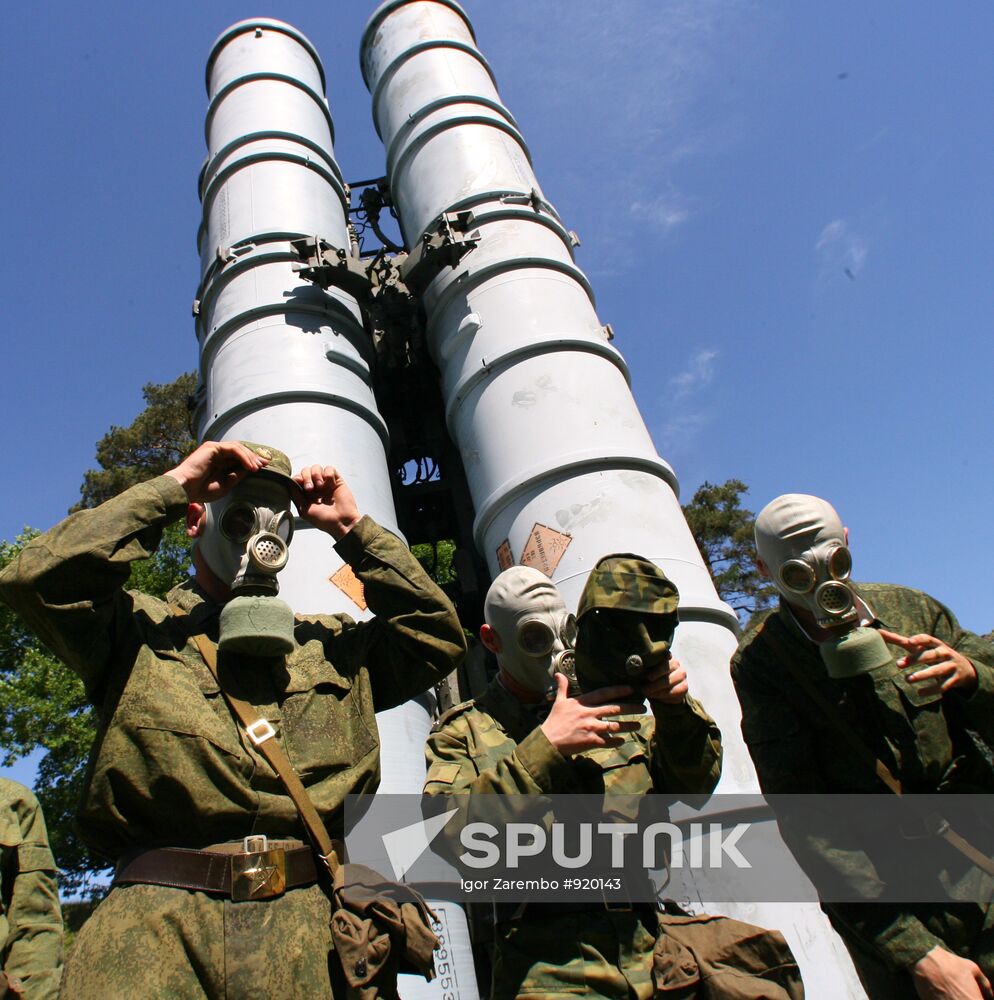 S-300 air defense batteries put on combat duty | Sputnik Mediabank