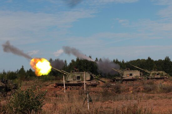 Artillery exercises in Leningrad Region | Sputnik Mediabank