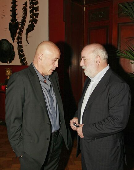 Artchronika magazine and Praktika Theater hold theater night | Sputnik ...