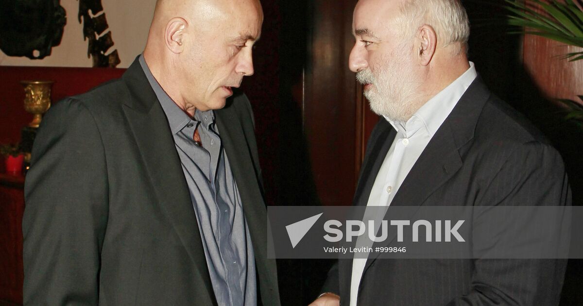 Artchronika magazine and Praktika Theater hold theater night | Sputnik ...