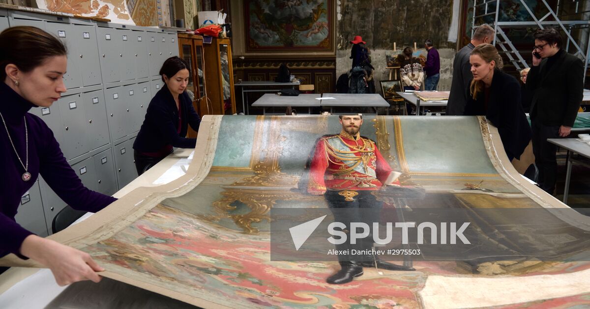 Presetation of discovered portrait of Czar Nicholas II in Stieglitz ...