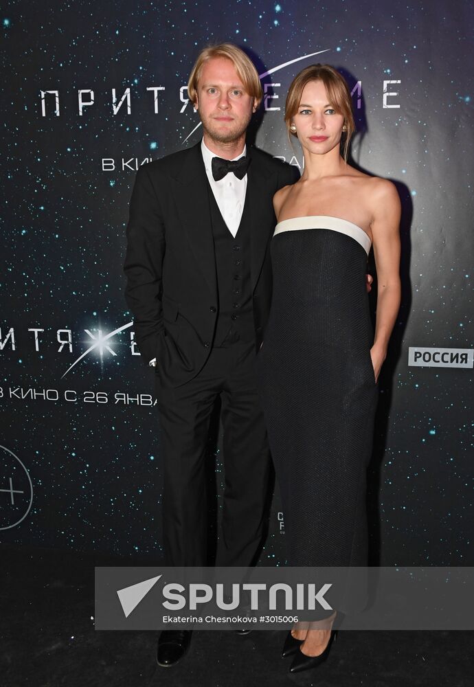 Fyodor Bondarchuk's Attraction movie premiere | Sputnik Mediabank