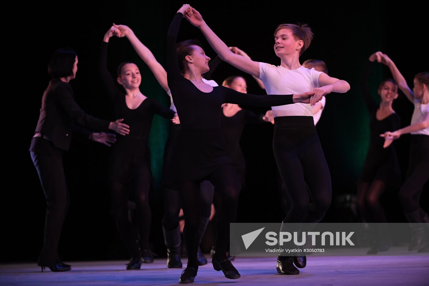 Igor Moiseyev Folk Dance Company rehearsal | Sputnik Mediabank