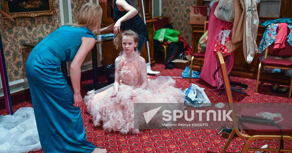 2017 Young Russian Beauty Pageant Final Sputnik Mediabank
