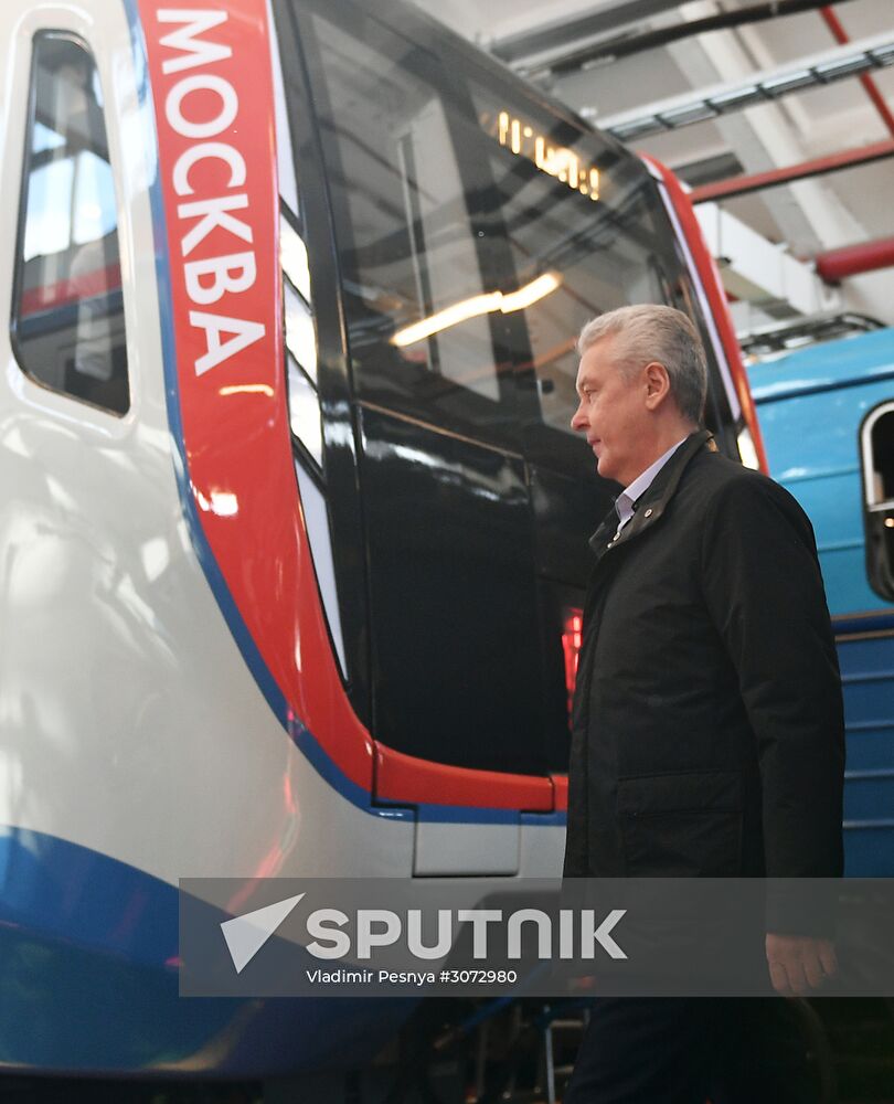 New Moskva trains begin transit on Line Seven | Sputnik Mediabank
