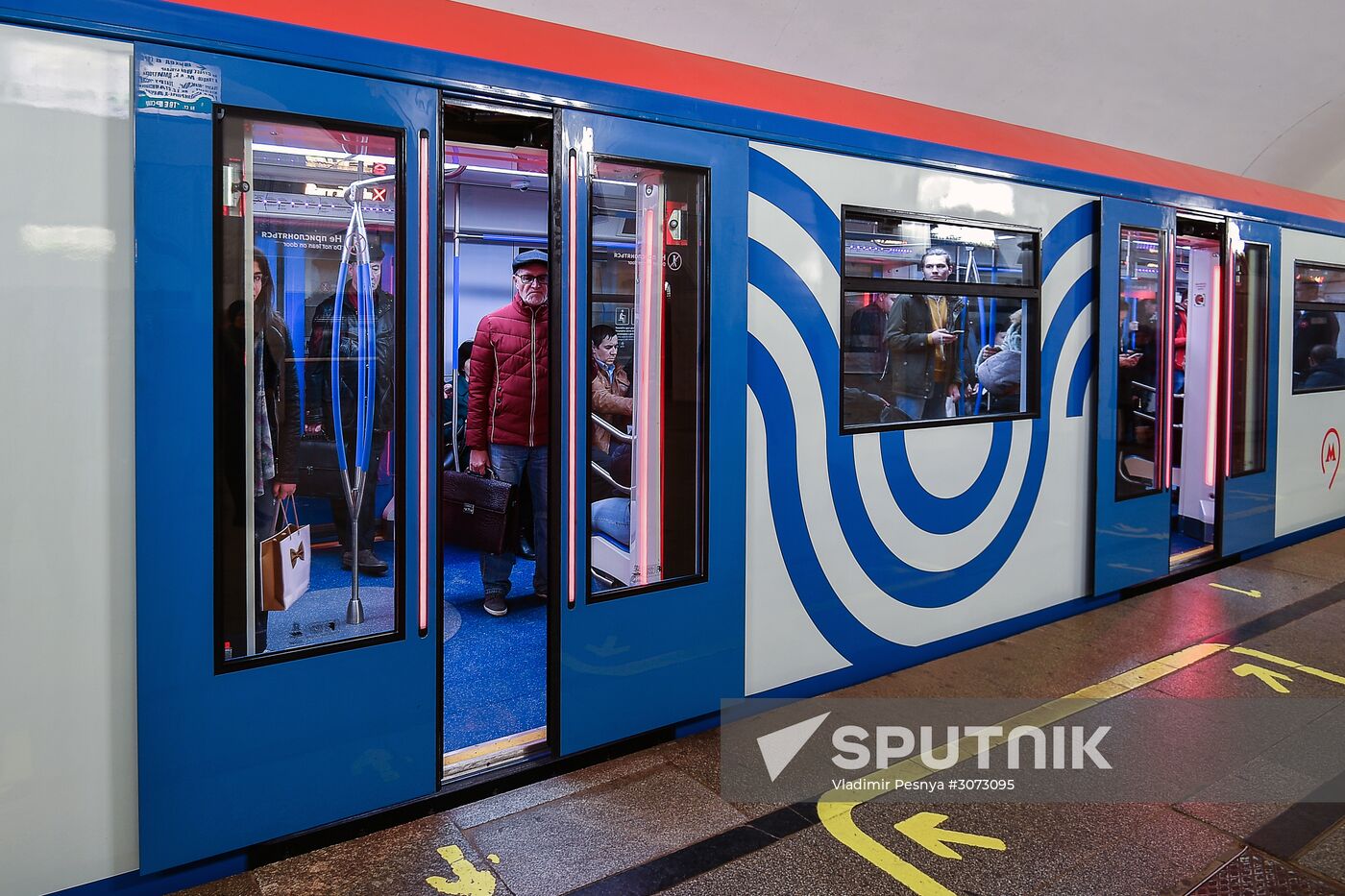 New Moskva trains begin transit on Line Seven | Sputnik Mediabank