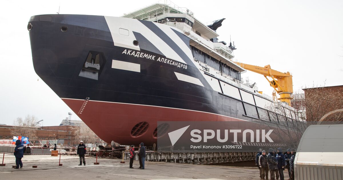 Launching Akademik Aleksandrov rescue tugboat in Severodvinsk | Sputnik ...