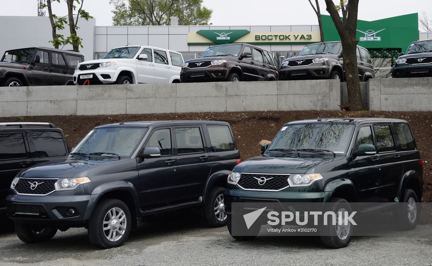 Vostok UAZ car dealership opens in Vladivostok | Sputnik Mediabank
