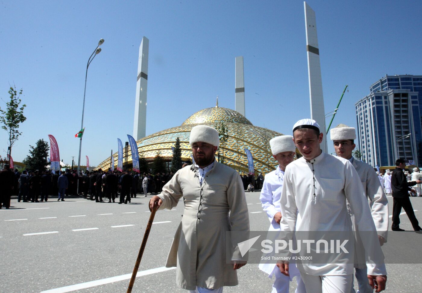Aimani Kadyrova Mosque opened in Argun | Sputnik Mediabank