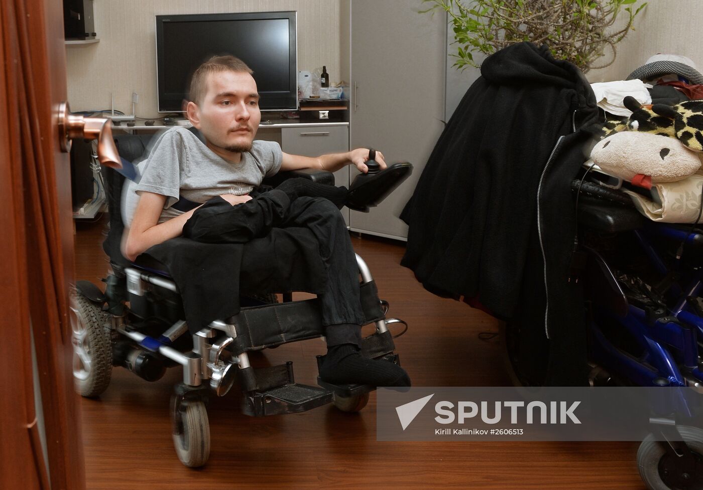 Russian Valery Spiridonov agrees to world's first head transplant | Sputnik Mediabank