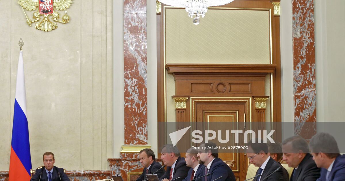Russian Prime Minister Dmitry Medvedev chairs Government meeting | Sputnik Mediabank