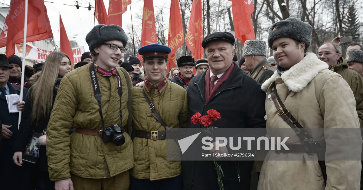 Communist Party's march and rally devoted to 98th anniversary of Soviet ...