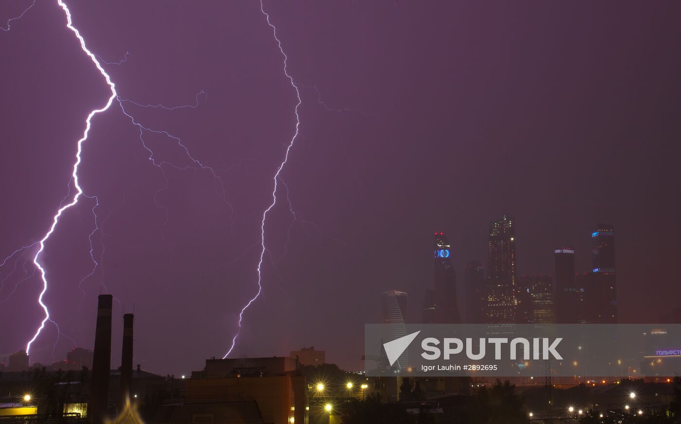 Storm in Moscow | Sputnik Mediabank