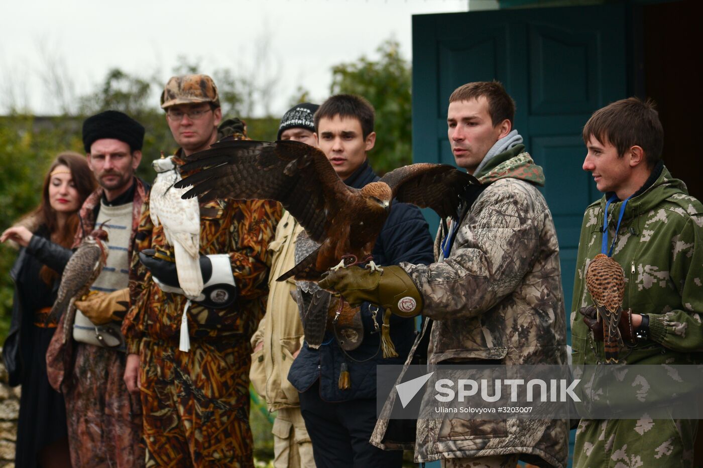 Russian nationwide contest among hunters with hunting birds, Gathering ...
