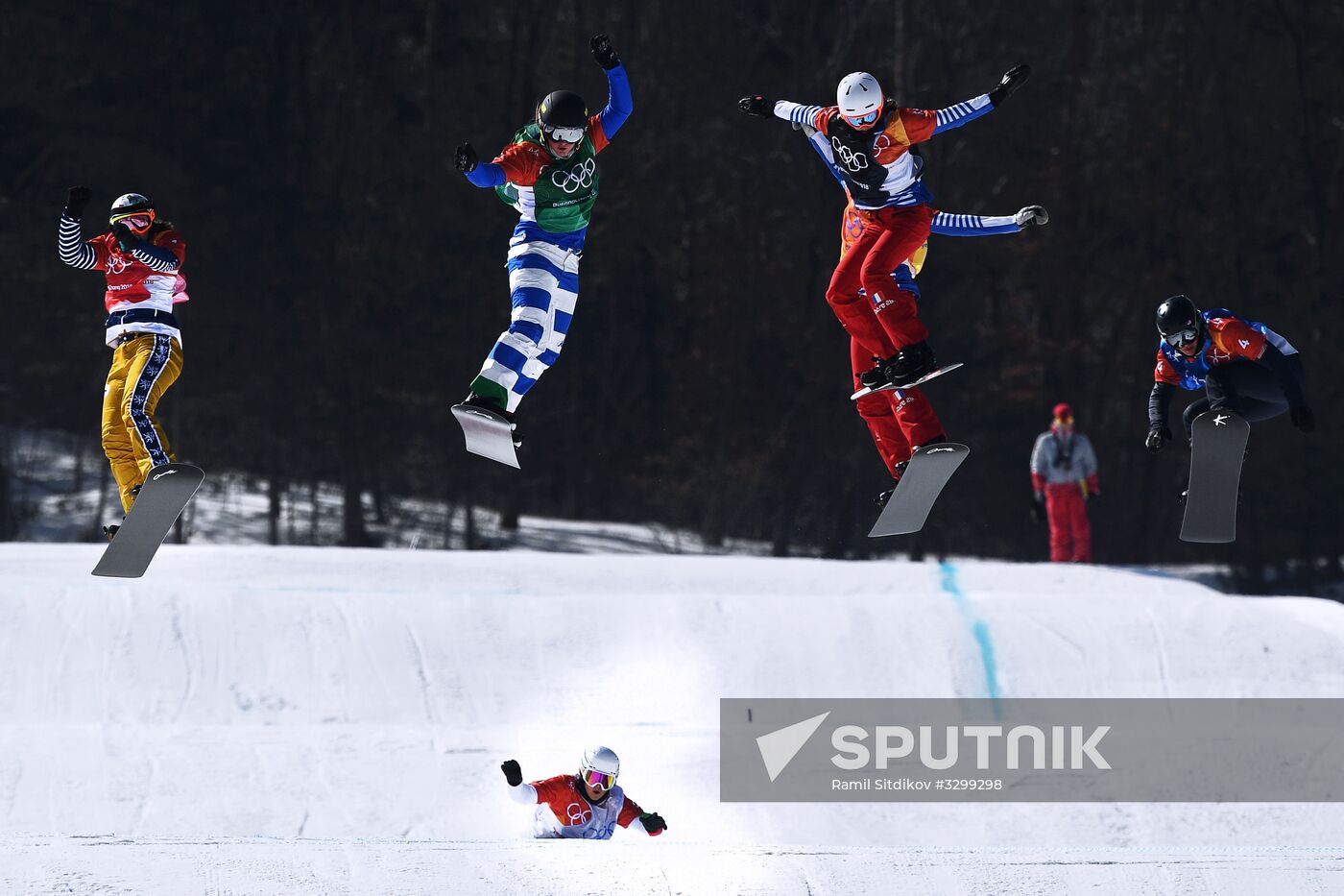2018 Winter Olympics. Snowboarding. Women. Snowboard cross | Sputnik ...