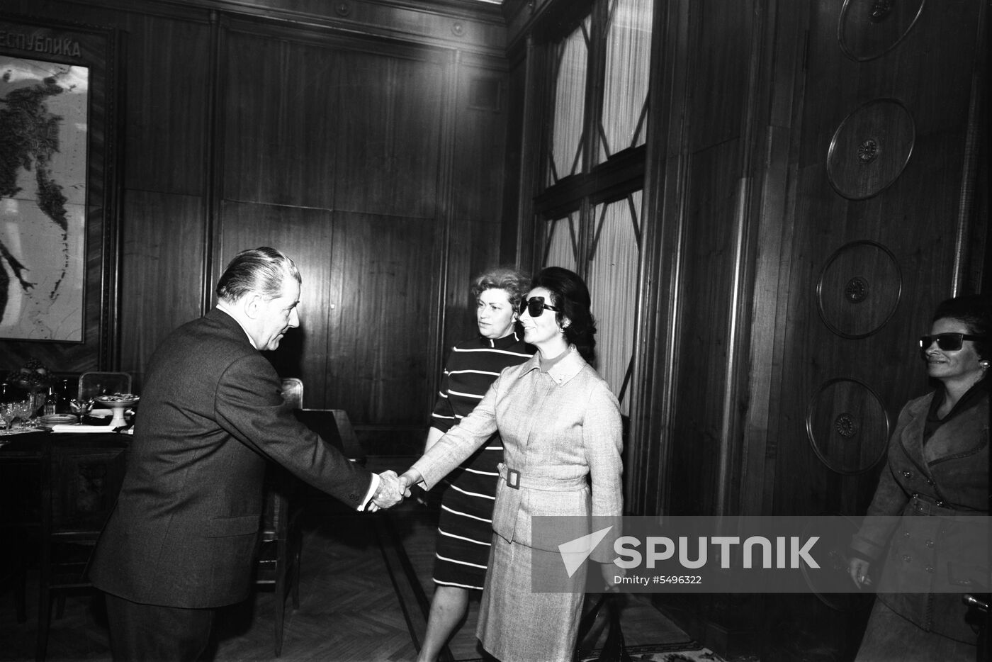 First Lady of Peru Consuelo Gonzales de Velasco on visit to USSR ...