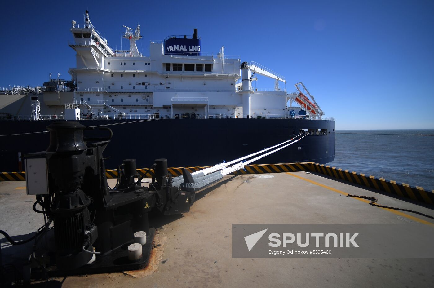 Two LNG carriers of Yamal LNG project arrive in China | Sputnik Mediabank