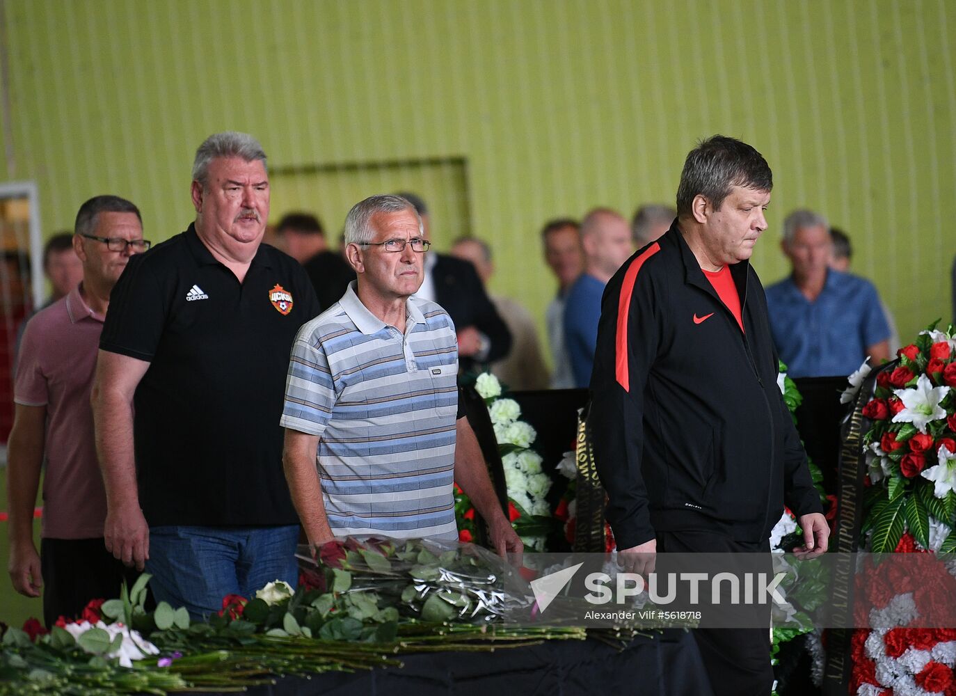 Farewell ceremony for football player Paramonov | Sputnik Mediabank