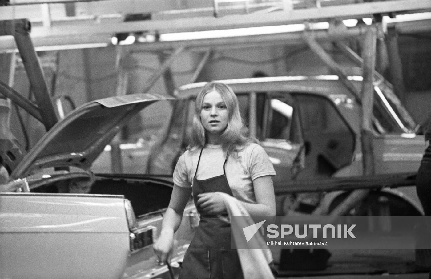 Leninsky Komsomol automobile plant | Sputnik Mediabank