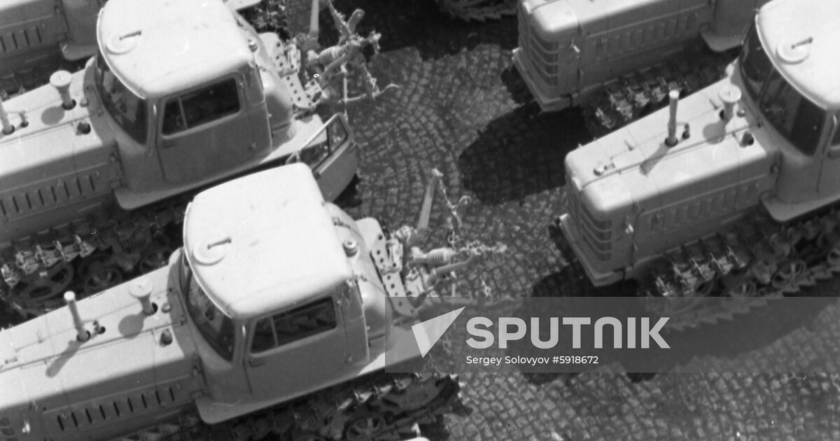 Volgograd Tractor Plant | Sputnik Mediabank