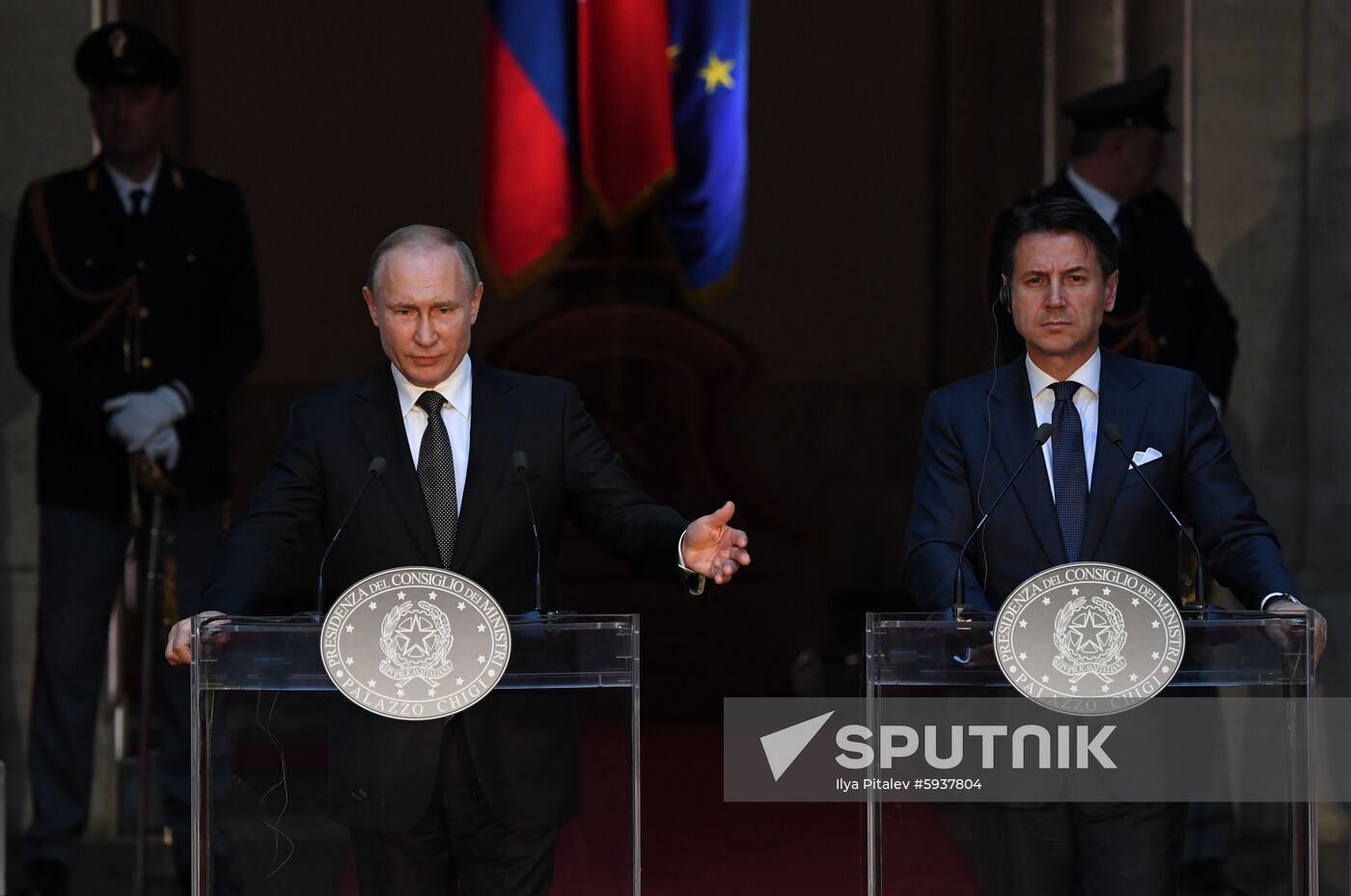 Italy Russia | Sputnik Mediabank