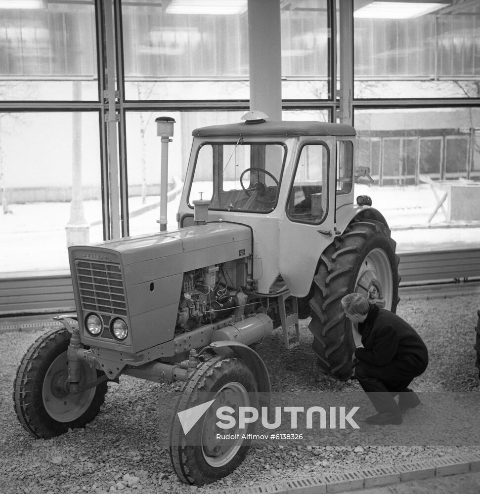 Belarus MTZ-50 tractor | Sputnik Mediabank