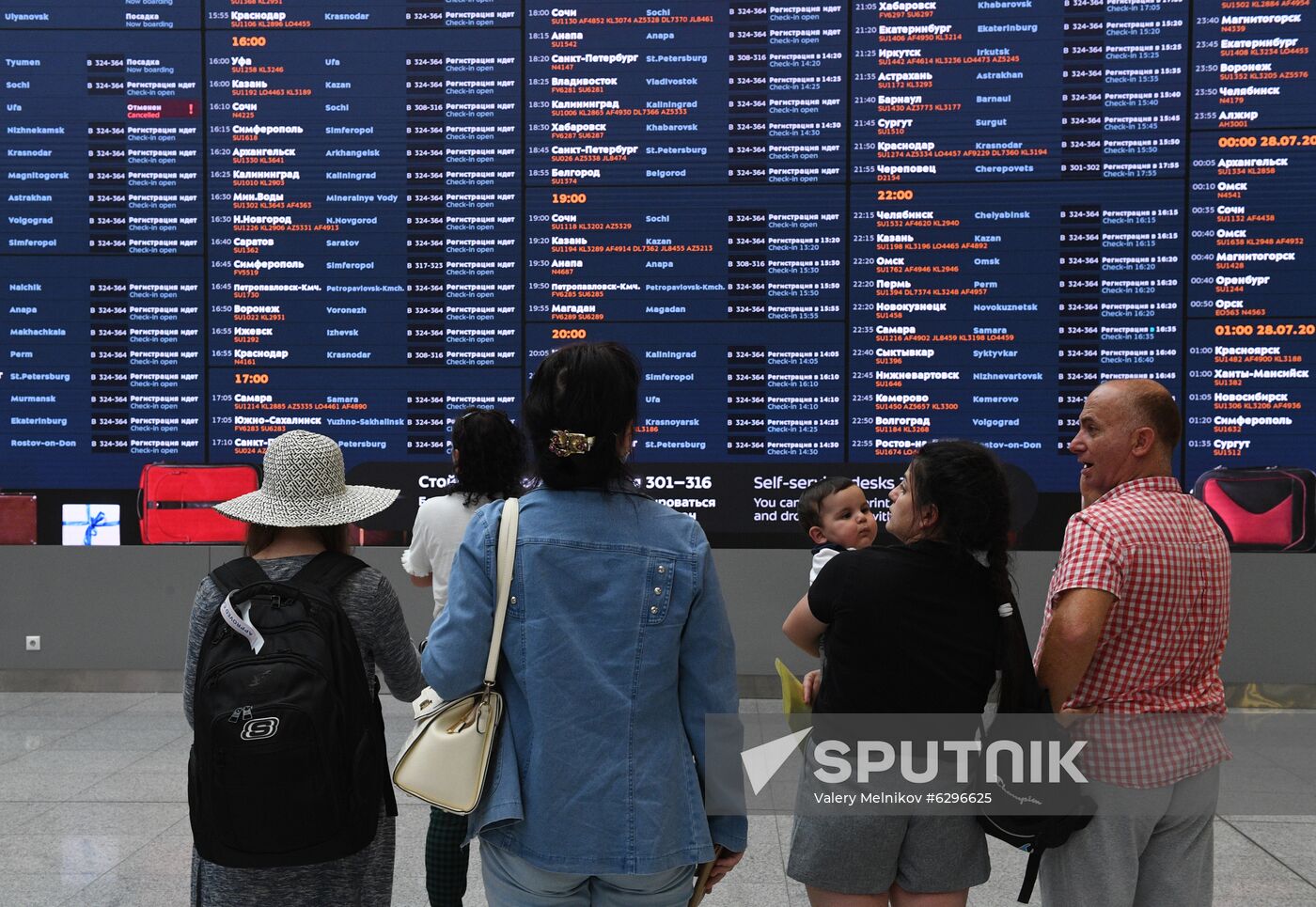 Russia Lockdown Ease | Sputnik Mediabank