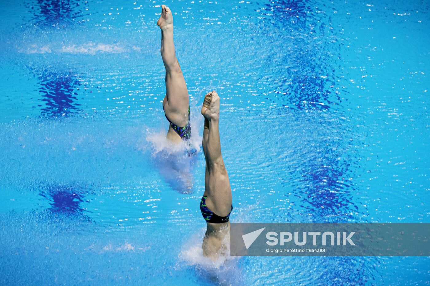 Hungary European Aquatics Championship Diving Mixed Duet Synchro | Sputnik Mediabank