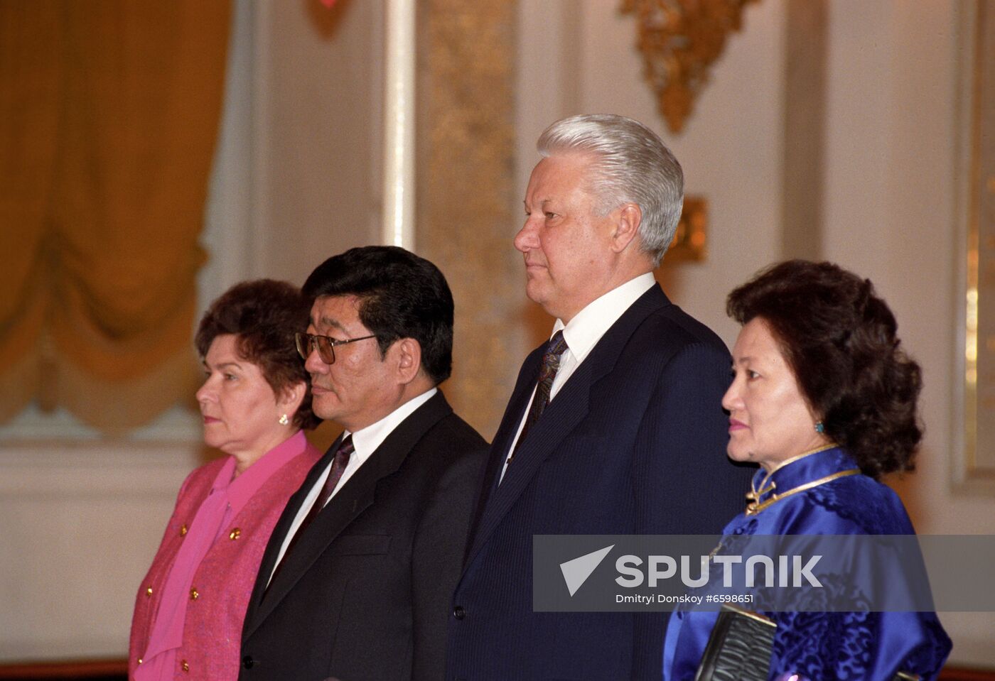 President of Mongolia Punsalmaagiin Ochirbat's official visit to Russia ...