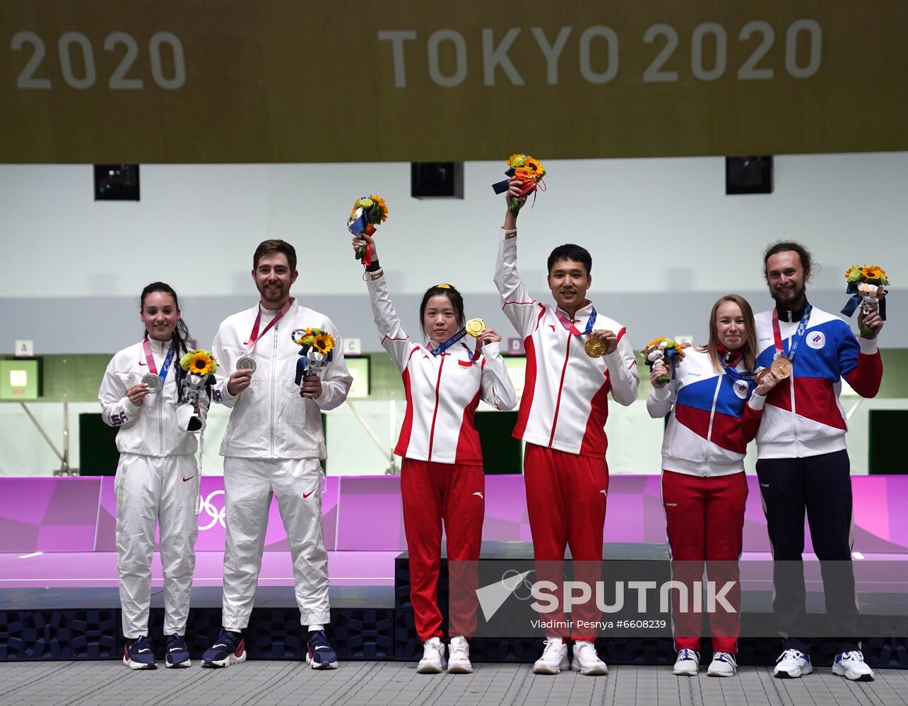 Japan Olympics 2020 Shooting Air Rifle Mixed Team | Sputnik Mediabank