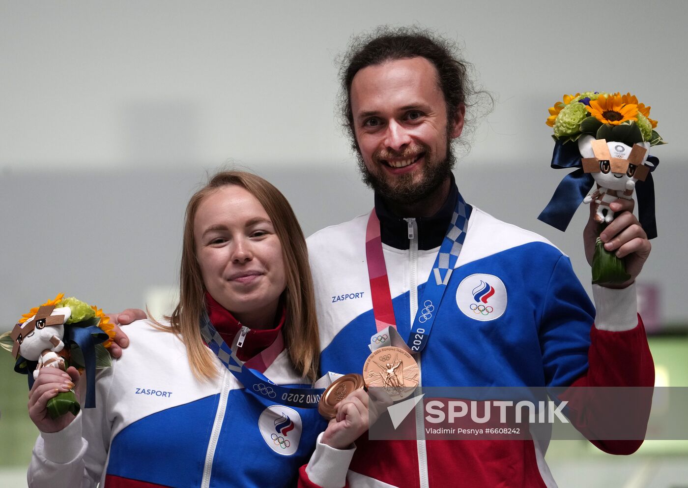 Japan Olympics 2020 Shooting Air Rifle Mixed Team | Sputnik Mediabank