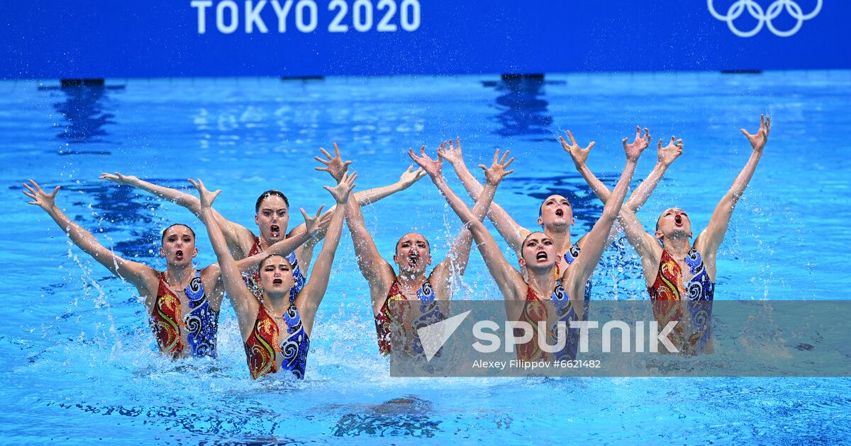 Japan Olympics 2020 Artistic Swimming Team Free Routine | Sputnik Mediabank