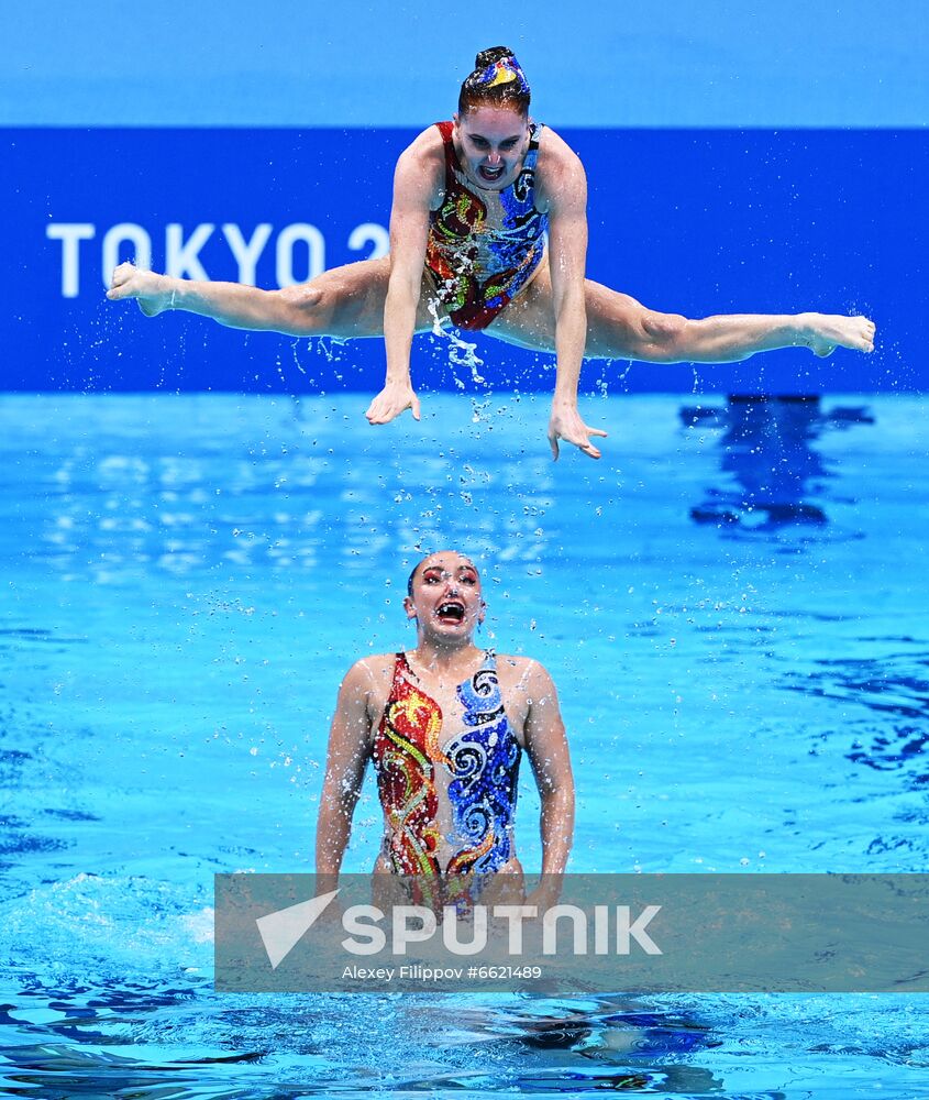 Japan Olympics 2020 Artistic Swimming Team Free Routine | Sputnik Mediabank