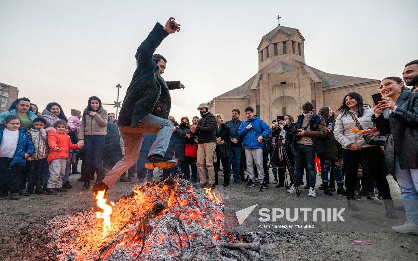 Russia Armenia Trndez Celebration | Sputnik Mediabank