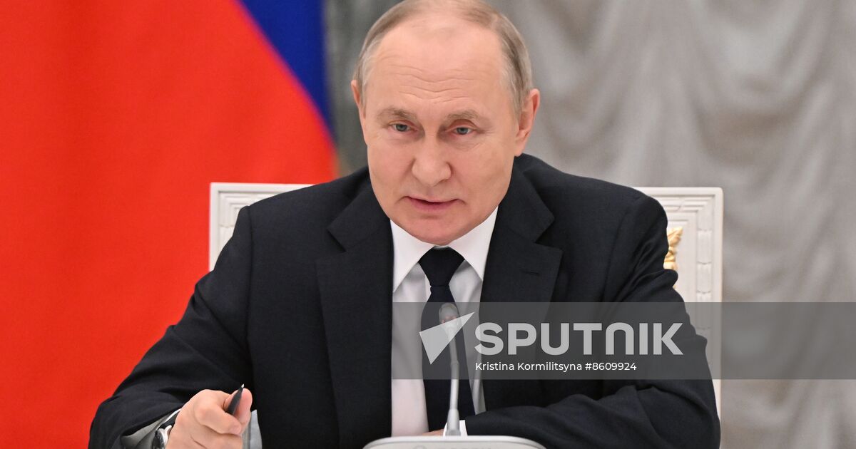 Russia Putin New Regions Social and Economic Development | Sputnik ...